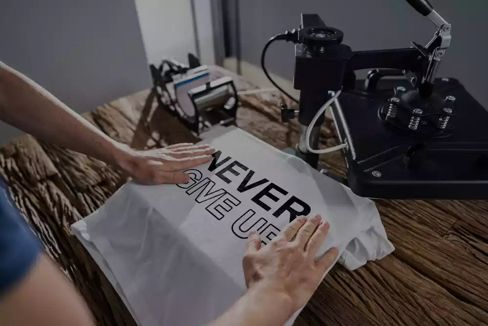 Playeras con logo: Dale vida a tu negocio – FOSMX